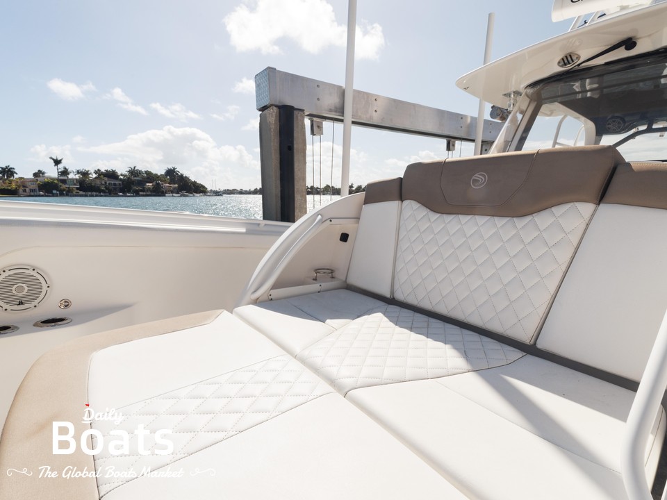 2019 Edgewater 370Cc for sale. View price, photos and Buy 2019 ...