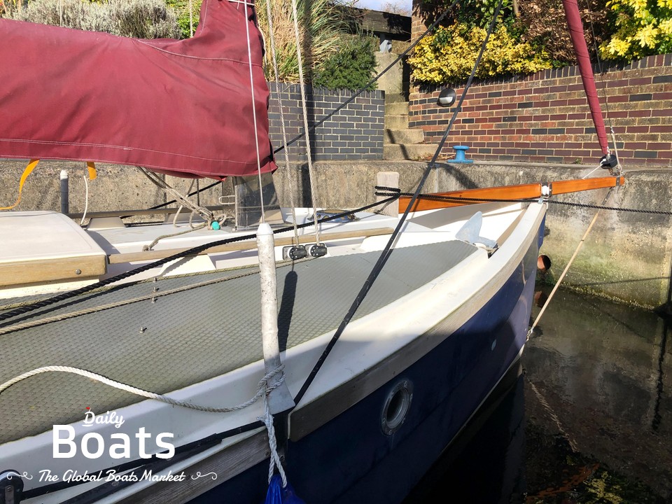 1995 Cornish Crabbers Shrimper 19 for sale. View price, photos and Buy ...