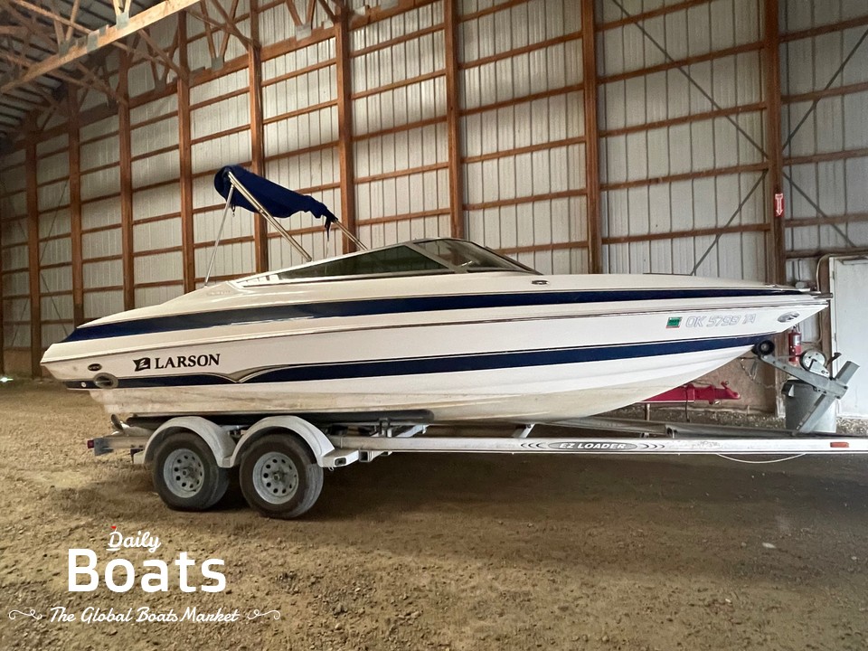 2005 Larson Lxi 228 for sale. View price, photos and Buy 2005 Larson ...