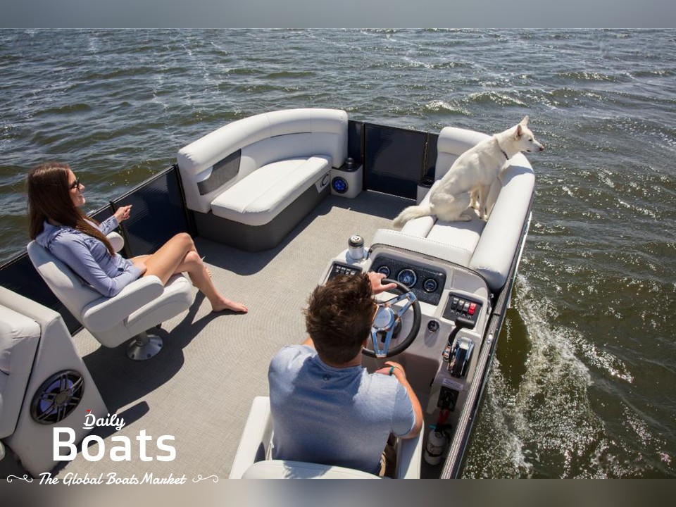 2022 Crest Classic Lx Fish 200 Sf for sale. View price, photos and Buy ...