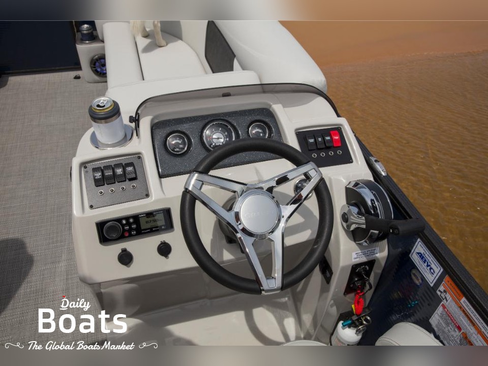 2022 Crest Classic Lx Fish 200 Sf for sale. View price, photos and Buy ...