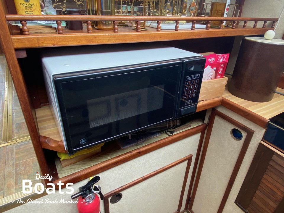 1981 Campion 310 Adventurer for sale. View price, photos and Buy 1981 ...