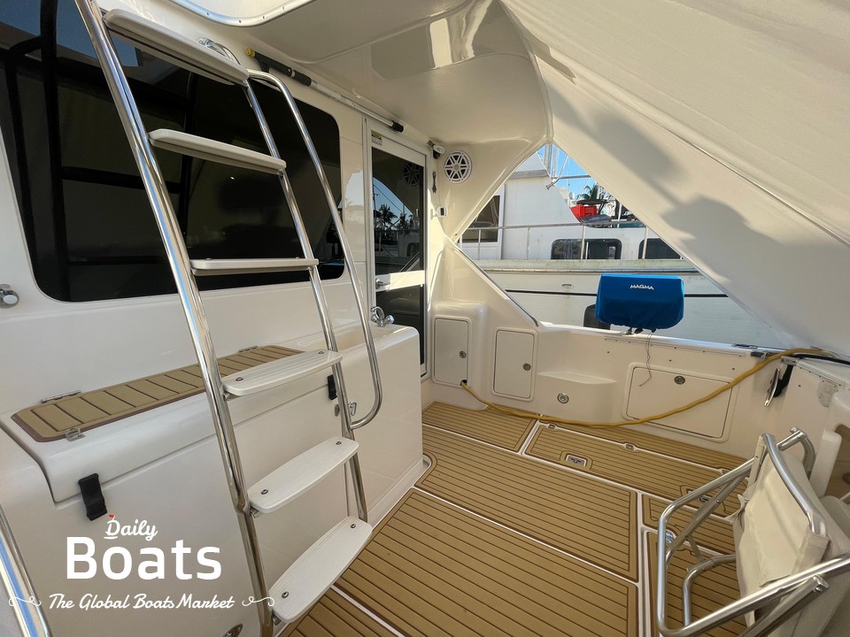 2001 Riviera 35 Flybridge for sale. View price, photos and Buy 2001 ...