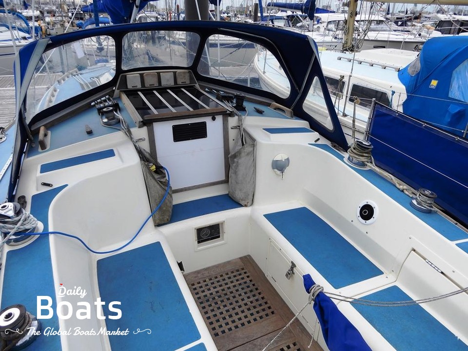 1988 Westerly Fulmar 32 for sale. View price, photos and Buy 1988 ...