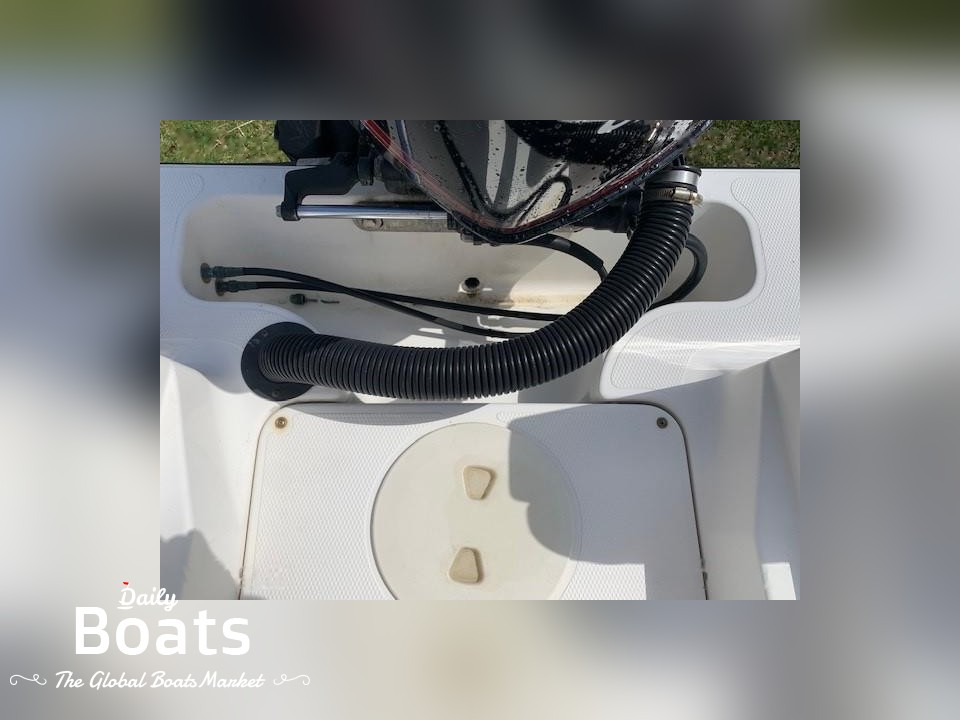 2005 Mako 215 Walk Around for sale. View price, photos and Buy 2005 ...