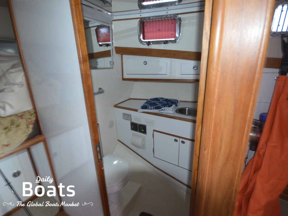 2002 Wesmac 38 Hardtop for sale. View price, photos and Buy 2002 Wesmac ...