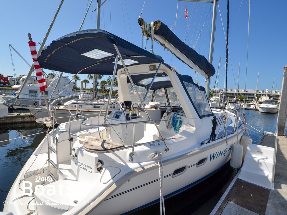 1996 Hunter 430 for sale. View price, photos and Buy 1996 Hunter 430 ...