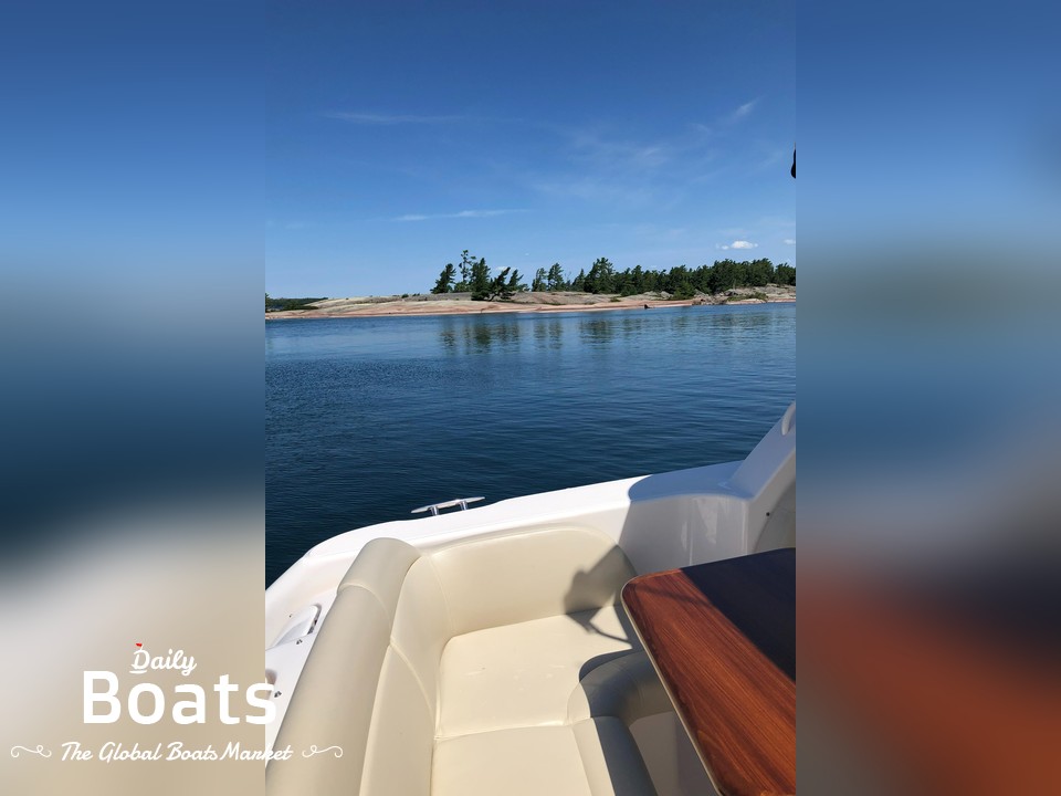 2009 Tiara Yachts 3500 Sovran for sale. View price, photos and Buy 2009 ...