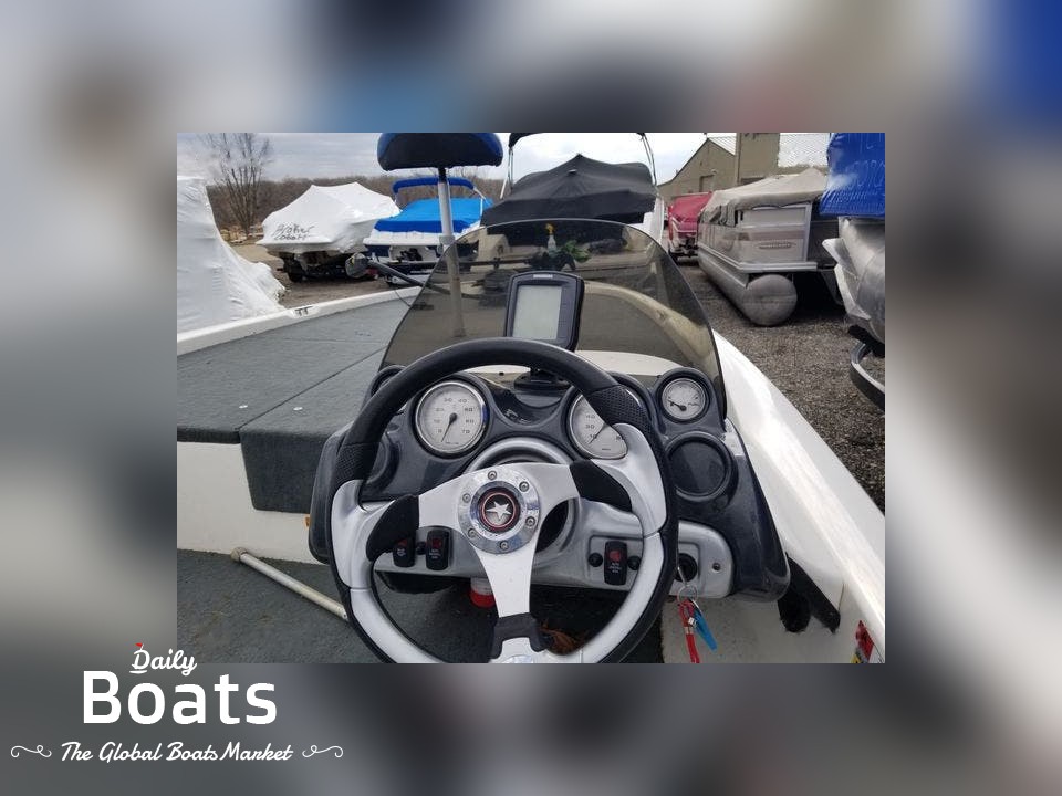 2008 Stratos 186 Xt for sale. View price, photos and Buy 2008 Stratos ...