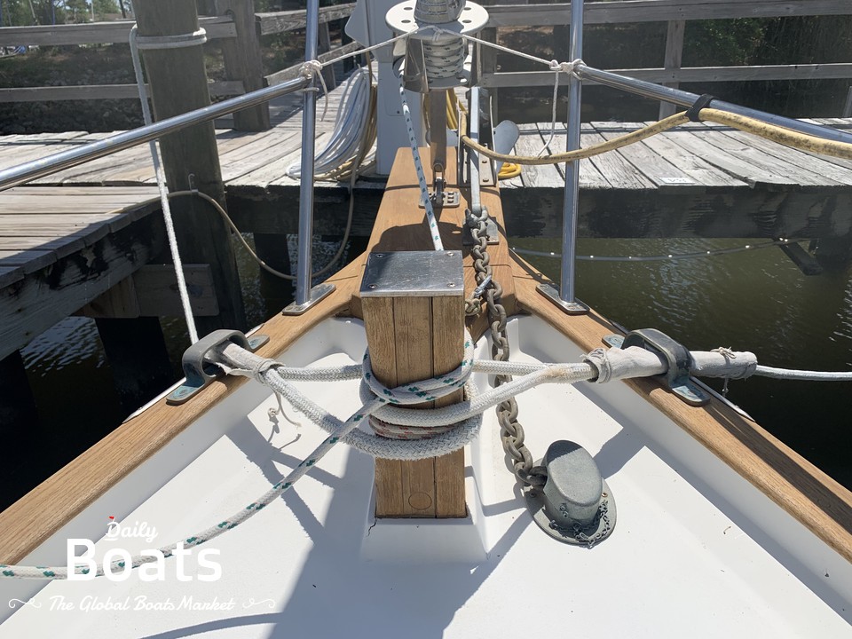 1984 Dickerson 37 for sale. View price, photos and Buy 1984 Dickerson ...
