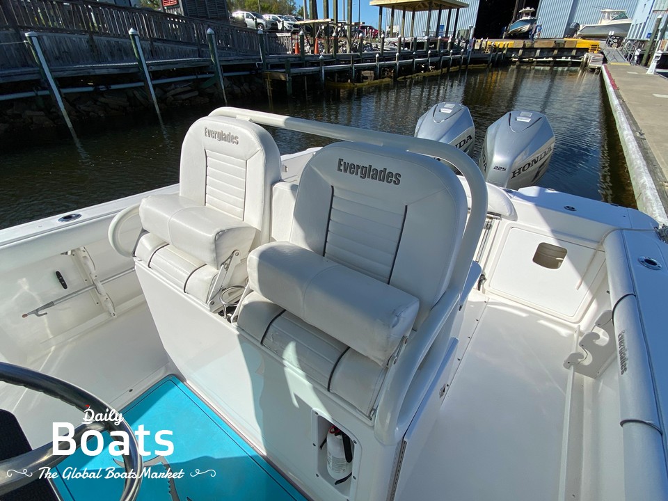 2007 Everglades 260 Center Console for sale. View price, photos and Buy ...