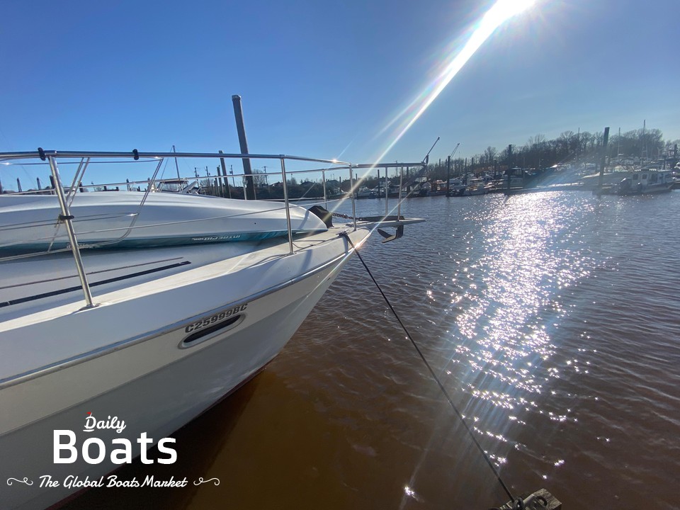 1990 Bayliner 4387 Motoryacht for sale. View price, photos and Buy 1990 ...