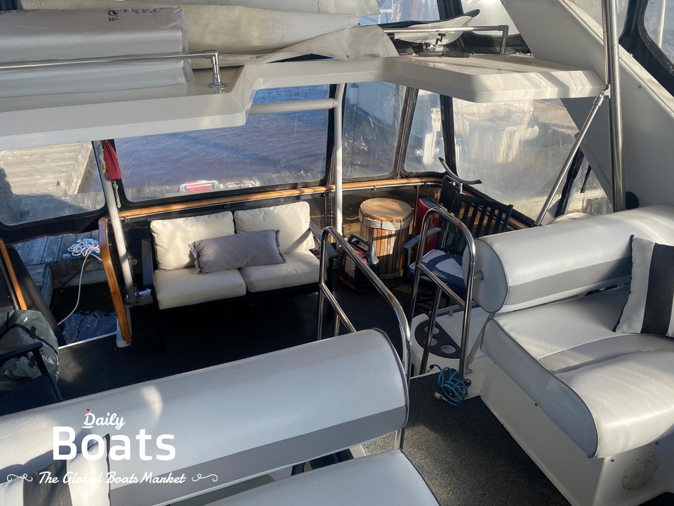 1990 Bayliner 4387 Motoryacht for sale. View price, photos and Buy 1990 ...