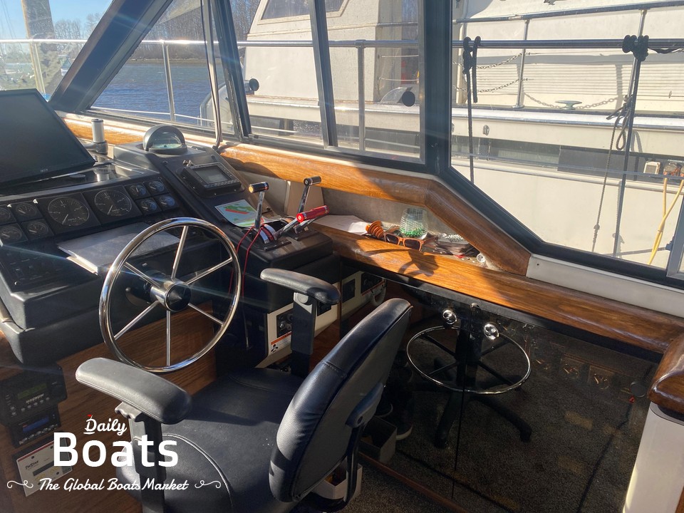 1990 Bayliner 4387 Motoryacht for sale. View price, photos and Buy 1990 ...