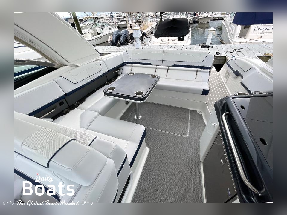 2018 Formula 350 Crossover Bowrider for sale. View price, photos and ...