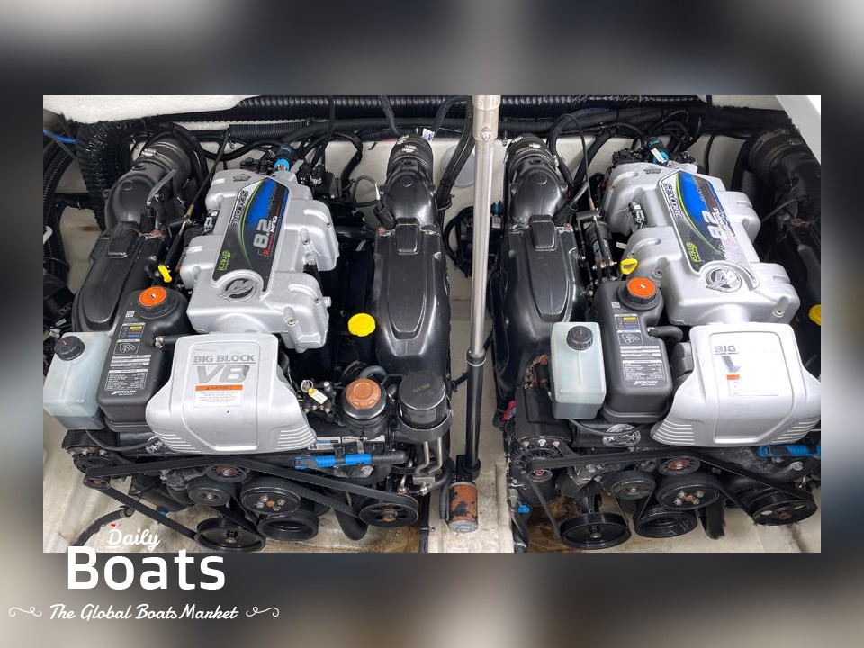 2018 Formula 350 Crossover Bowrider for sale. View price, photos and ...