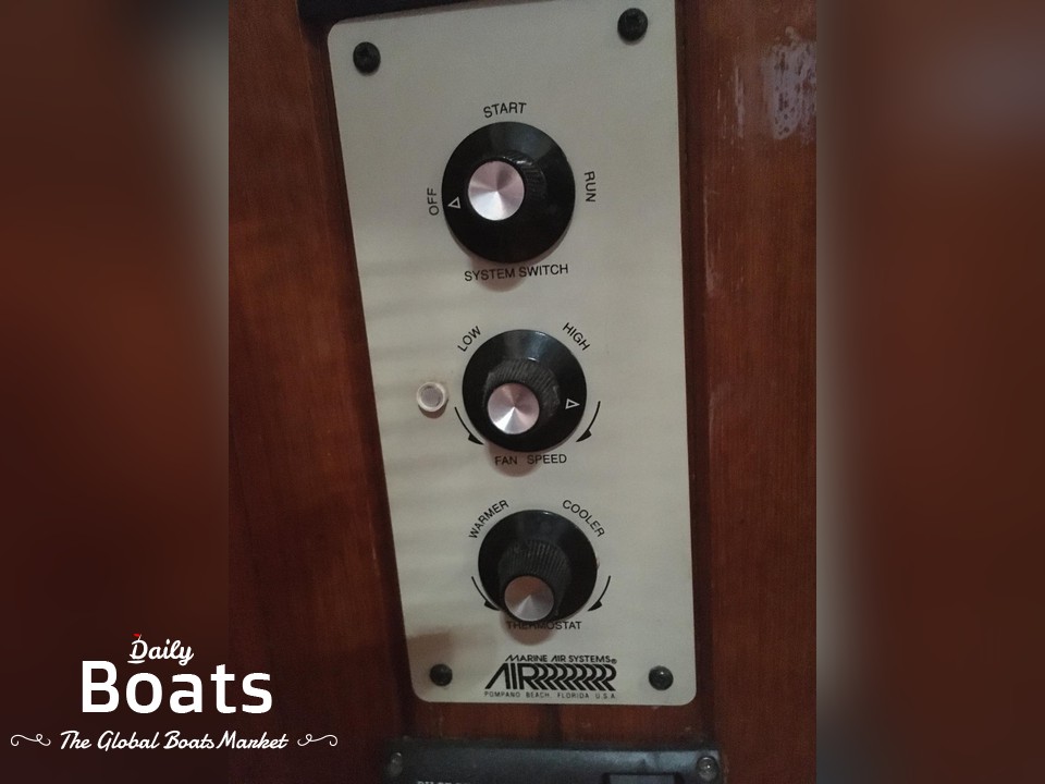 1984 Hans Christian 33T for sale. View price, photos and Buy 1984 Hans ...