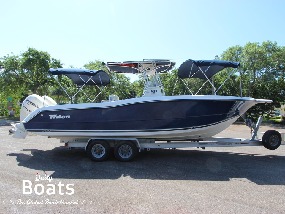 2004 Triton 2895 Cc for sale. View price, photos and Buy 2004 Triton ...