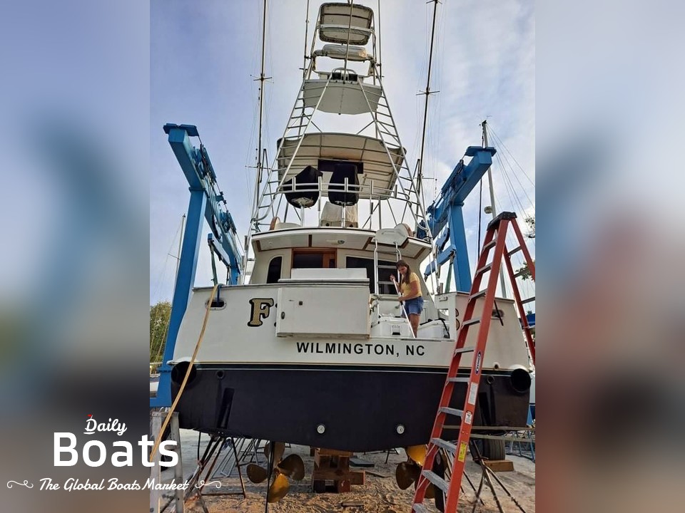 1990 Buddy Davis 47 Sportfish for sale. View price, photos and Buy 1990 ...