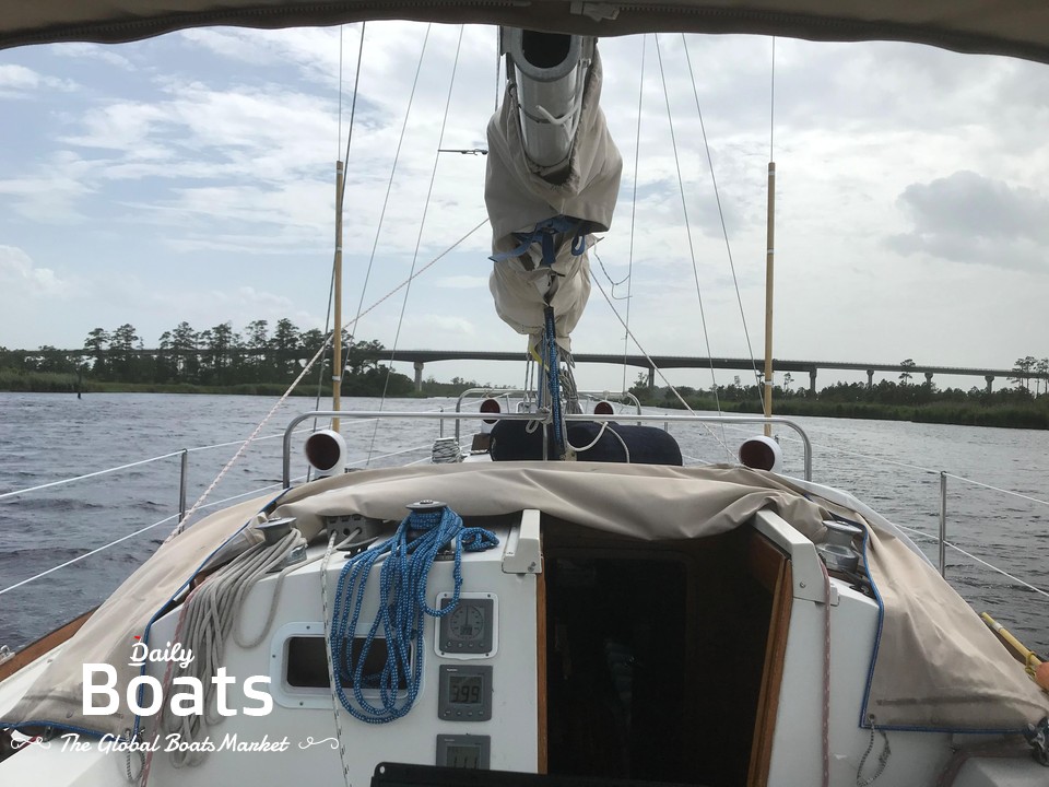 1977 C&C 38 Landfall for sale. View price, photos and Buy 1977 C&C 38 ...