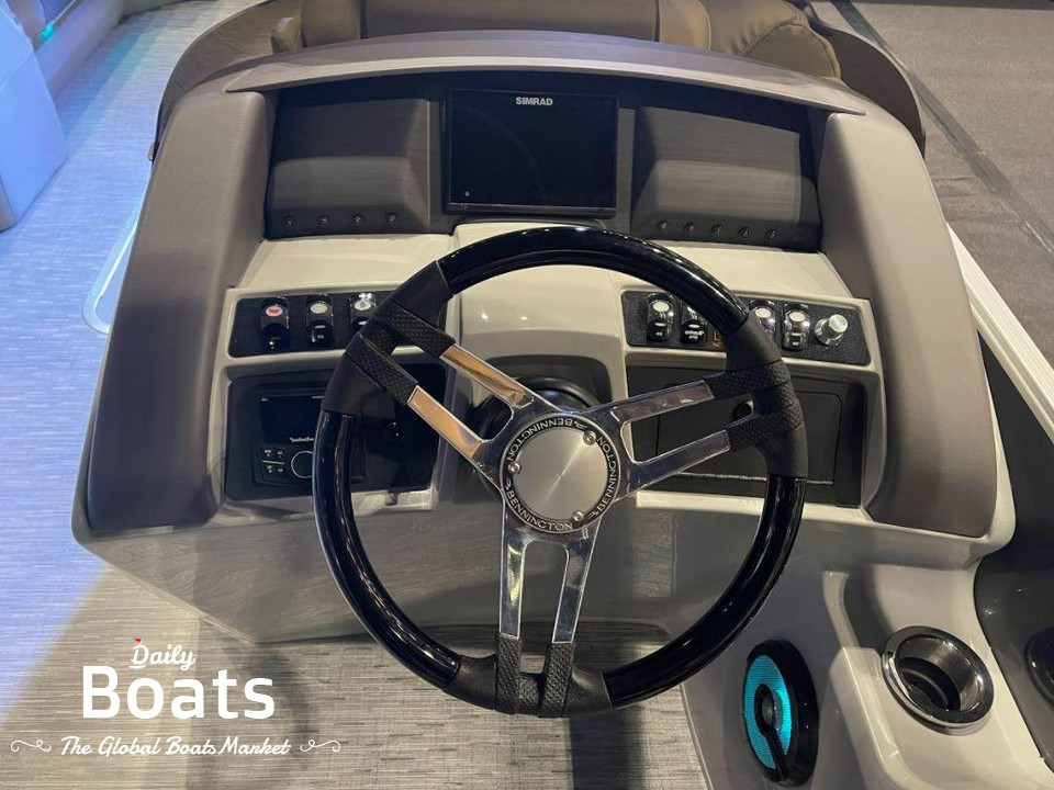 2022 Bennington Lx 26 Swingback for sale. View price, photos and Buy ...