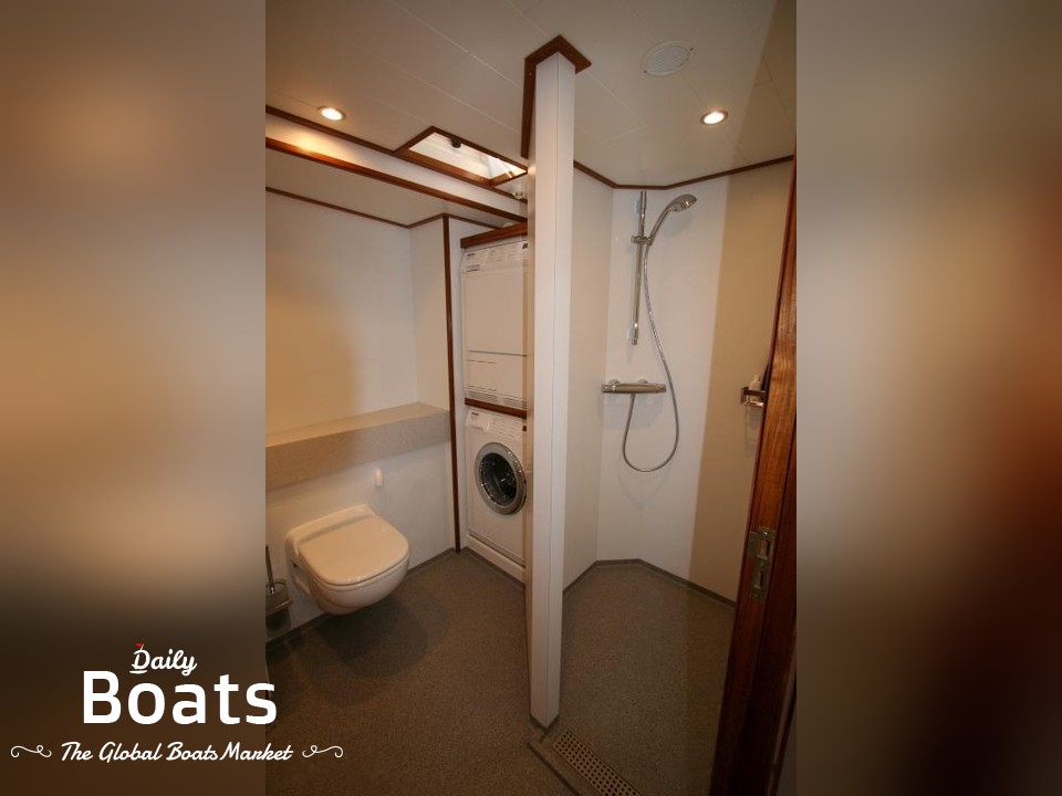 2009 EXPLORER MOTOR YACHT for sale. View price, photos and Buy 2009 ...
