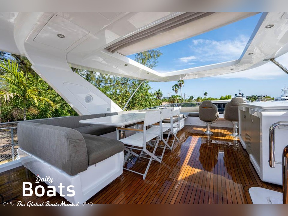 2021 Azimut 72 Fly for sale. View price, photos and Buy 2021 Azimut 72 ...