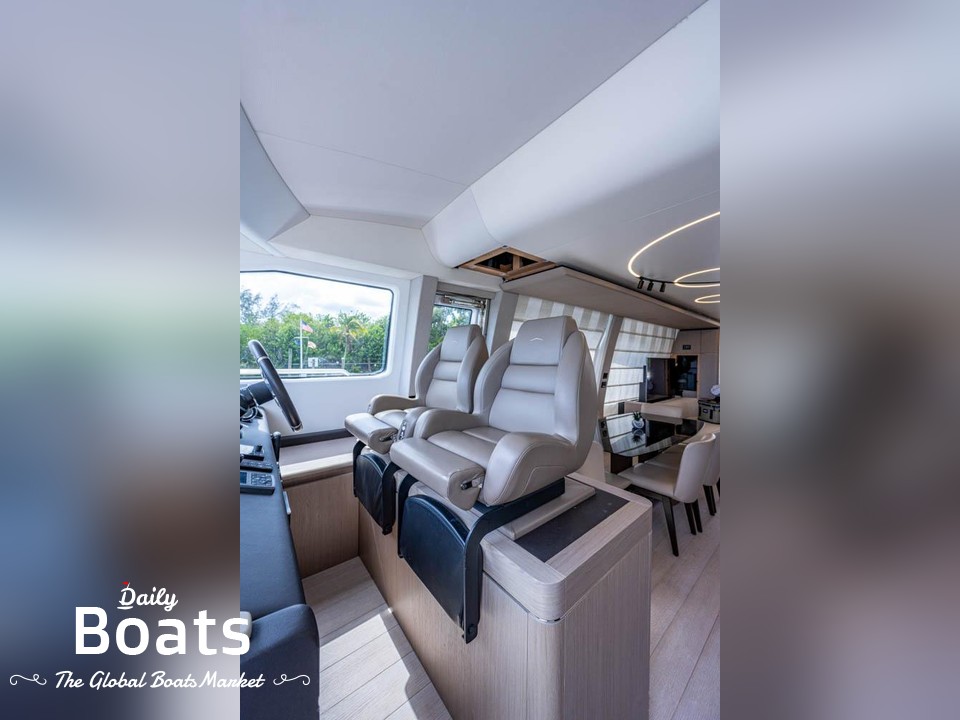 2021 Azimut 72 Fly for sale. View price, photos and Buy 2021 Azimut 72 ...
