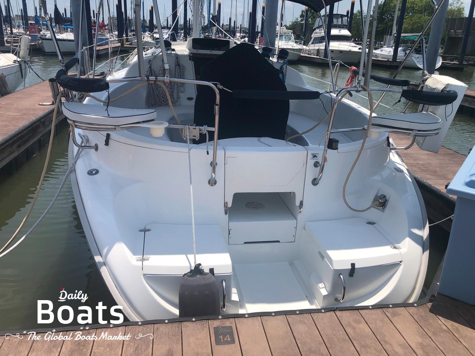 1995 Hunter 336 for sale. View price, photos and Buy 1995 Hunter 336 ...