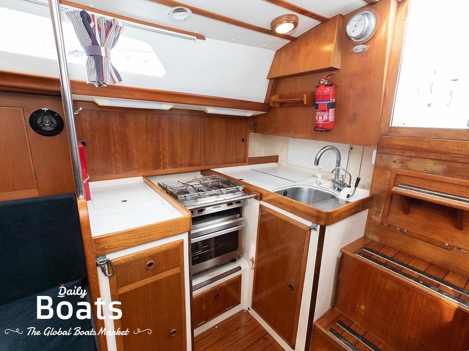 1971 Nicholson 35 for sale. View price, photos and Buy 1971 Nicholson ...
