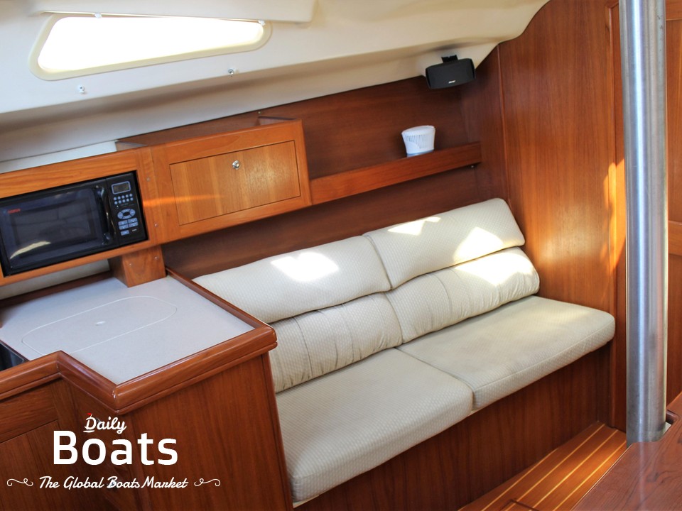 2004 Hunter 420 for sale. View price, photos and Buy 2004 Hunter 420 ...