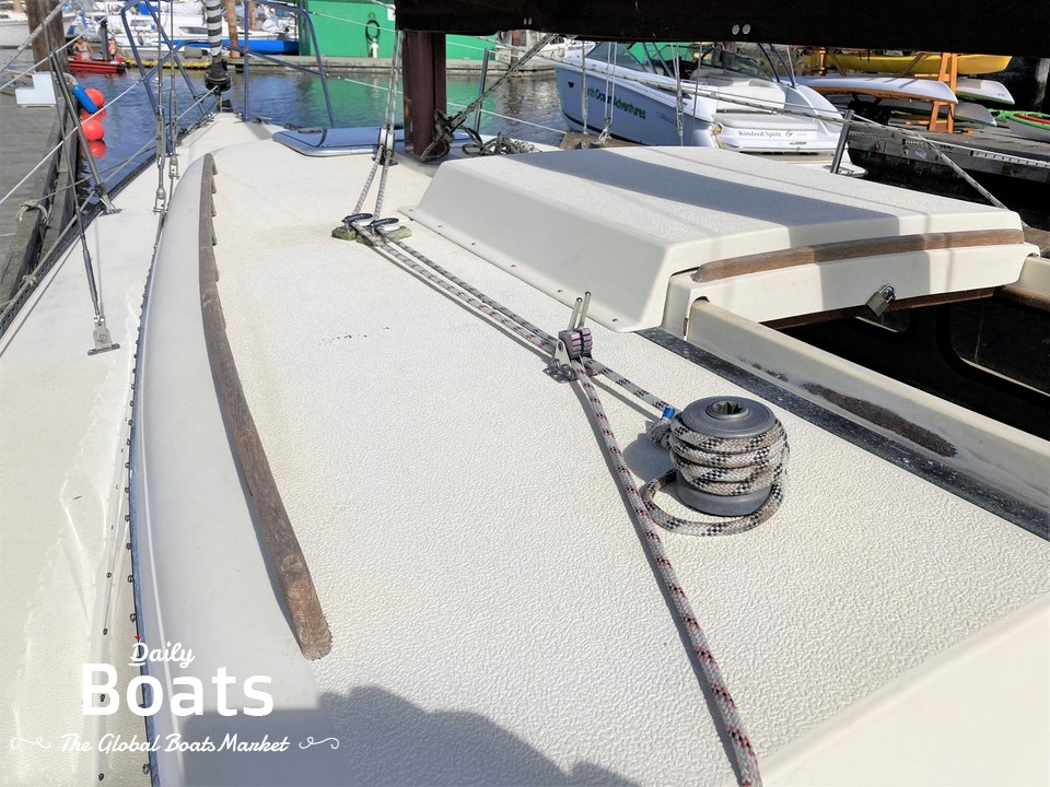 1981 Sunstar 28 for sale. View price, photos and Buy 1981 Sunstar 28 ...
