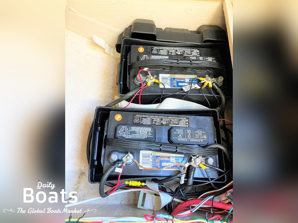 1981 Sunstar 28 for sale. View price, photos and Buy 1981 Sunstar 28 ...