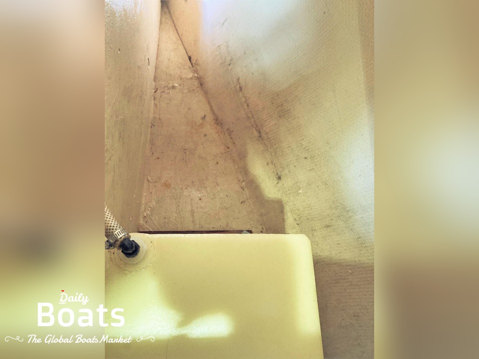 1981 Sunstar 28 for sale. View price, photos and Buy 1981 Sunstar 28 ...