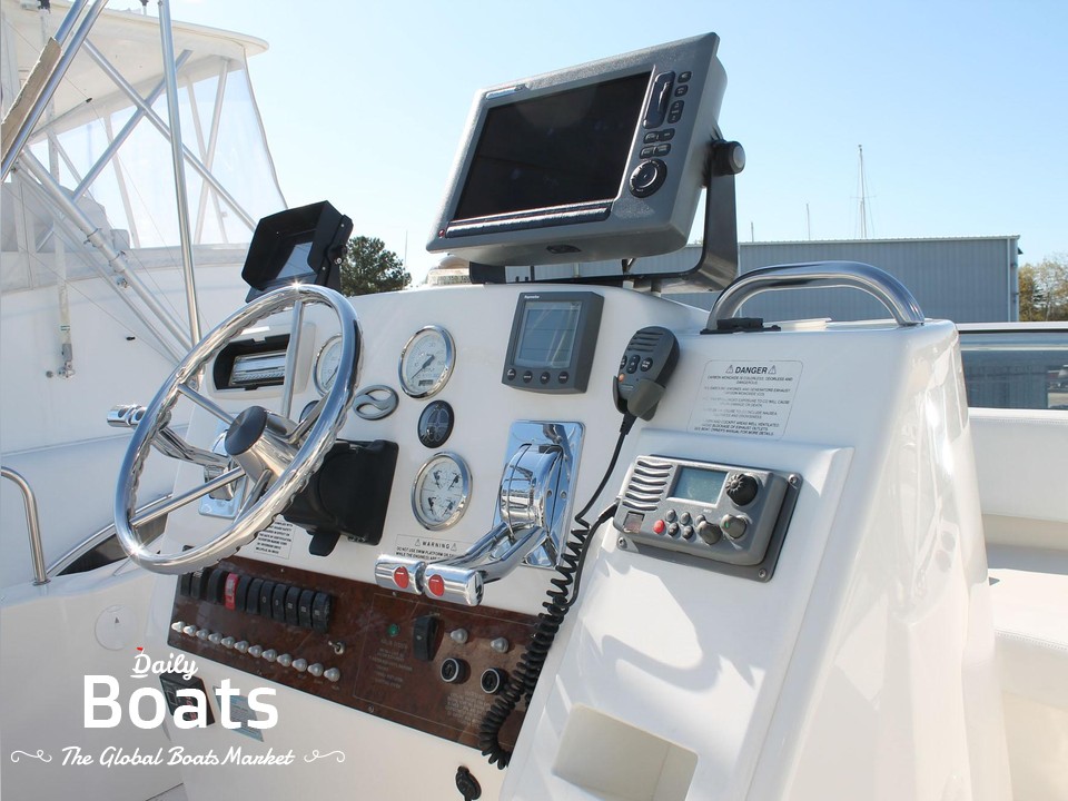 2003 Silverton 351 Sedan Cruiser for sale. View price, photos and Buy ...