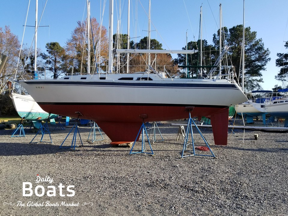 1989 Ericson 35-3 for sale. View price, photos and Buy 1989 Ericson 35 ...