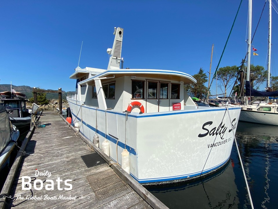 1994 Custom Command Bridge Yacht for sale. View price, photos and Buy ...