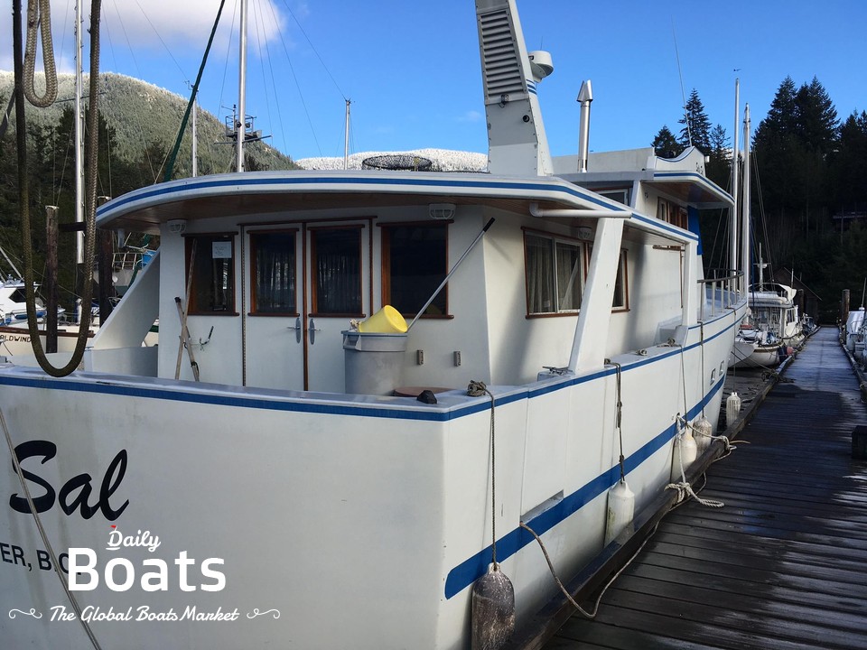 1994 Custom Command Bridge Yacht for sale. View price, photos and Buy ...