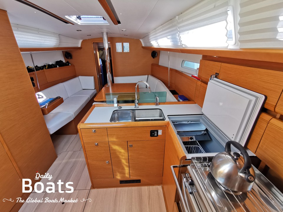 2017 Jeanneau Sun Odyssey 389 for sale. View price, photos and Buy 2017 ...