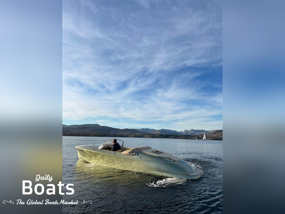 2022 Seven Seas Yachts Hermes Speedster for sale. View price, photos ...