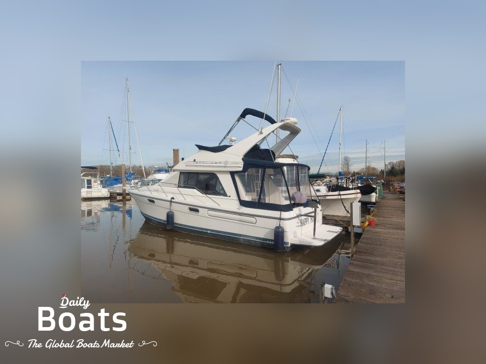 1999 Bayliner 3388 Command Bridge Motoryacht for sale. View price ...