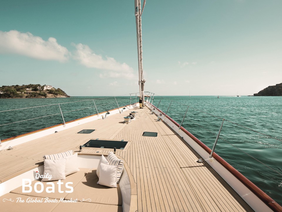 2008 Fitzroy yachts 41M for sale. View price, photos and Buy 2008 ...