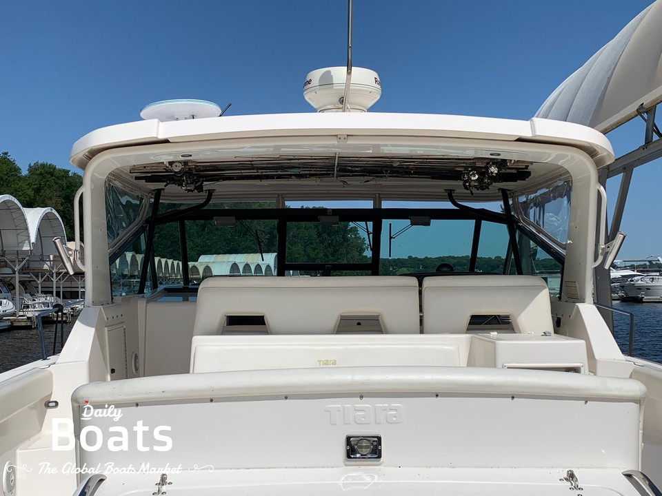 2000 Tiara Sport 3500 Express for sale. View price, photos and Buy 2000 ...