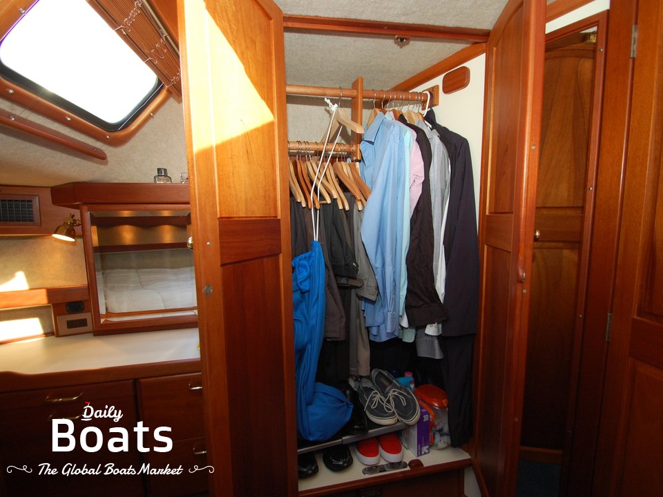 2007 Kenner Suwanee Flybridge Cruiser for sale. View price, photos and ...