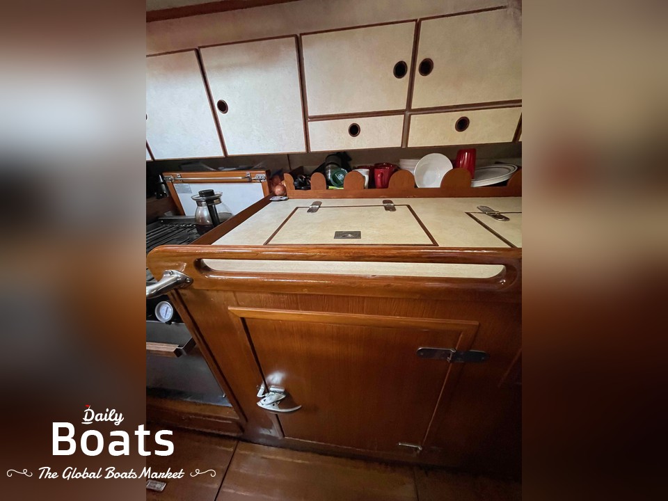 1994 Hylas 45.5 for sale. View price, photos and Buy 1994 Hylas 45.5 ...