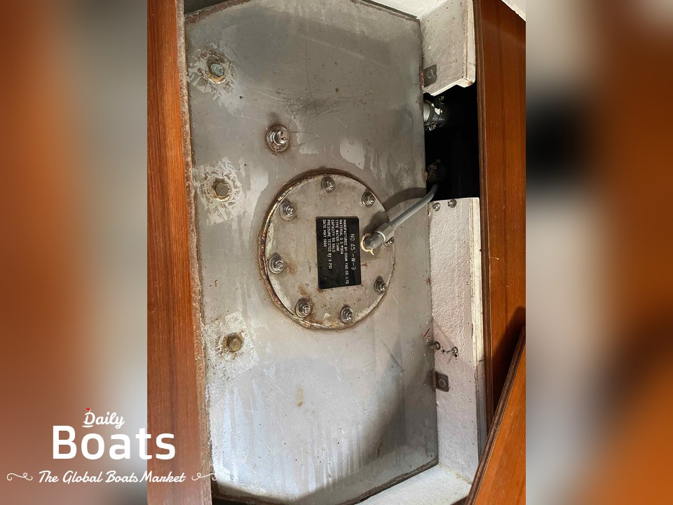 1994 Hylas 45.5 for sale. View price, photos and Buy 1994 Hylas 45.5 ...