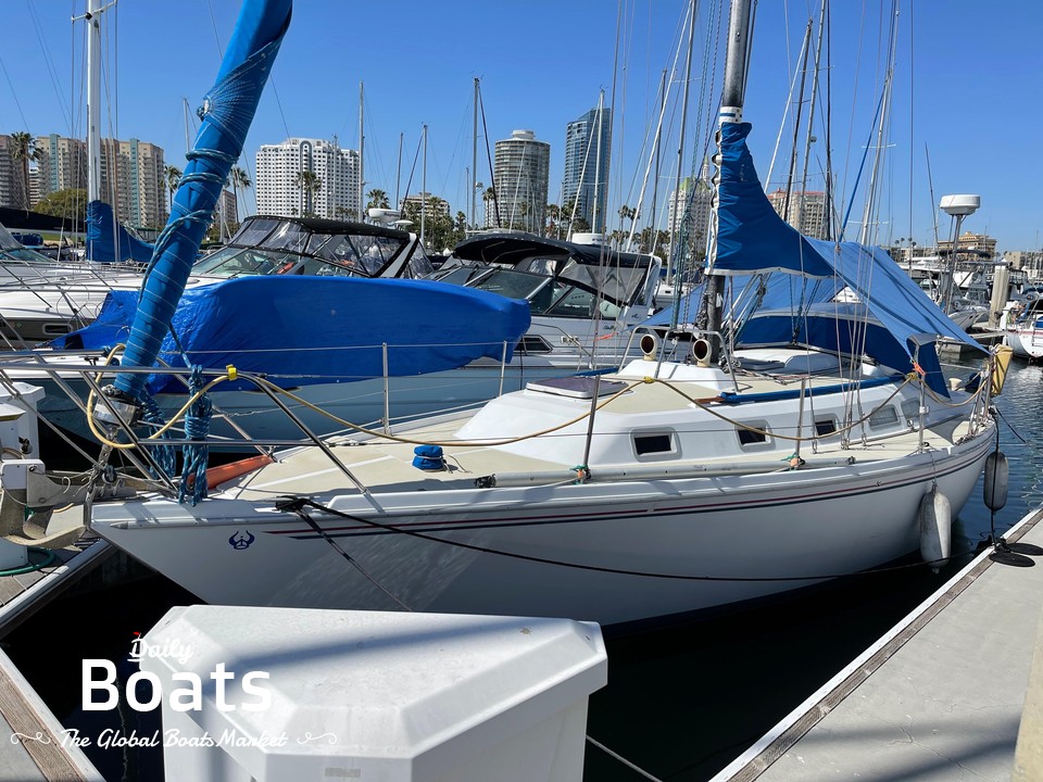 1983 Ericson 35-3 for sale. View price, photos and Buy 1983 Ericson 35 ...