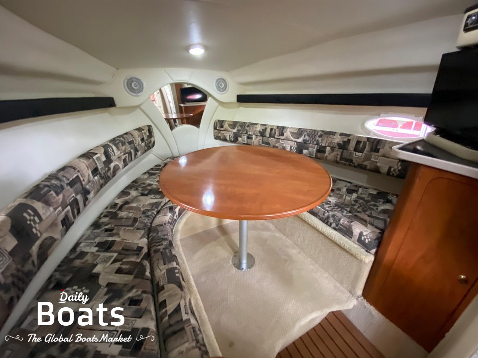 2002 Rinker 270 Express Cruiser for sale. View price, photos and Buy ...