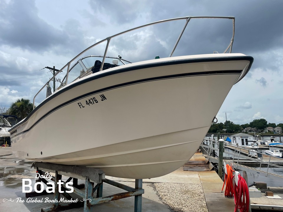 1998 Grady-White Adventure 208 for sale. View price, photos and Buy ...