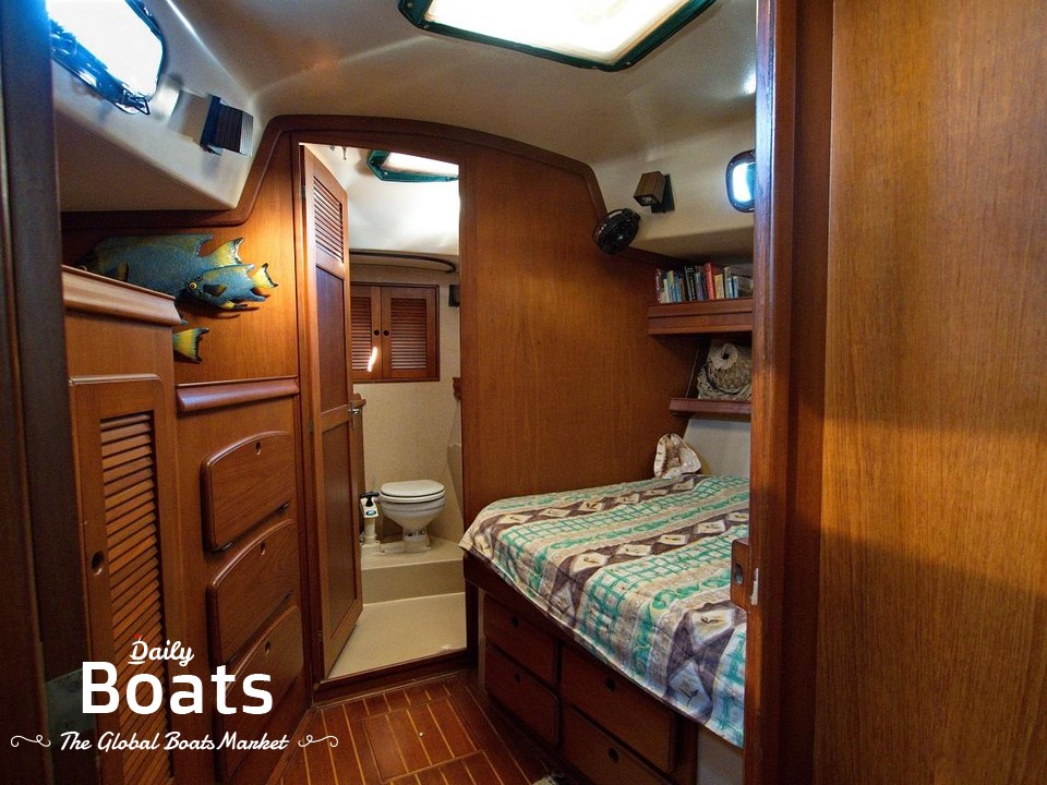 1991 Island Packet 38 for sale. View price, photos and Buy 1991 Island ...